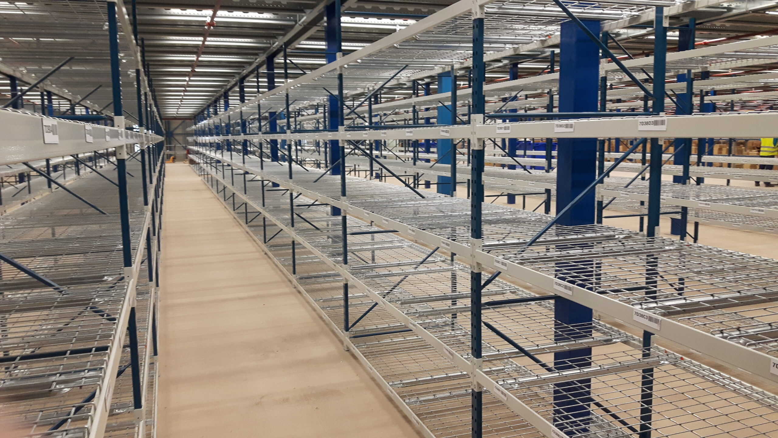 Oplevering grootvakstellingen - ZEUS Magazijninrichting